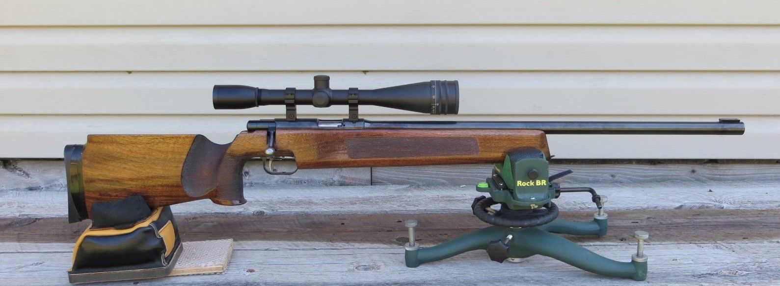 Anschutz 1407 stock question | Rimfire Central Firearm Forum