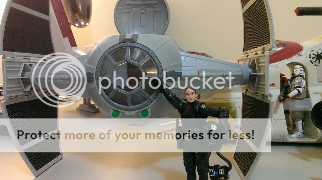Female (Woman) TIE Fighter Pilot Action Figure | Rebelscum.com Forums