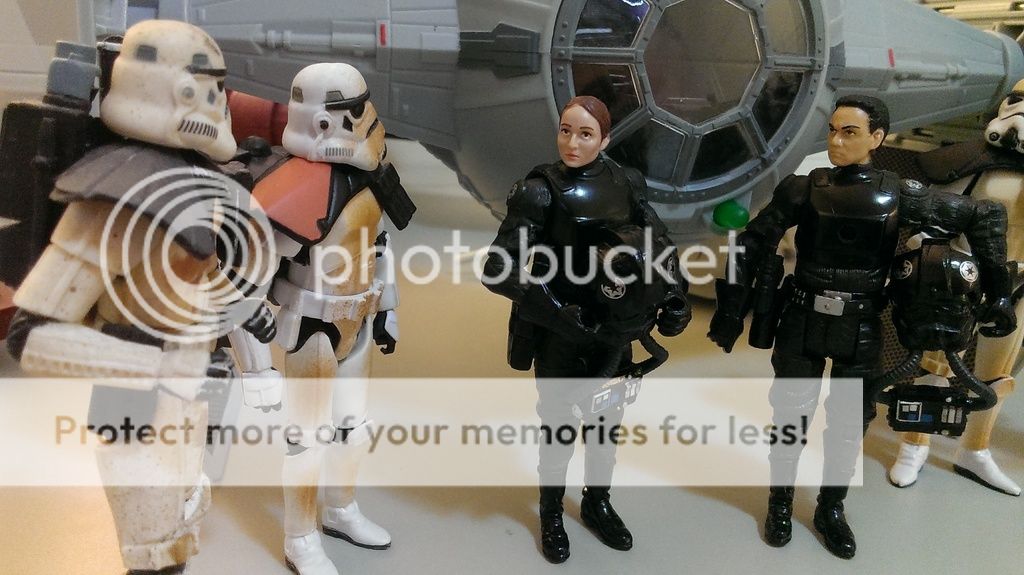 Female (Woman) TIE Fighter Pilot Action Figure | Rebelscum.com Forums