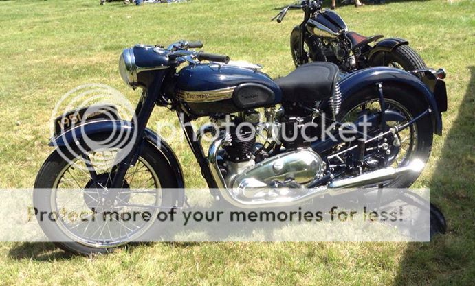 POST A PIC OF YOUR TRIUMPH (restoration project) - Britbike forum